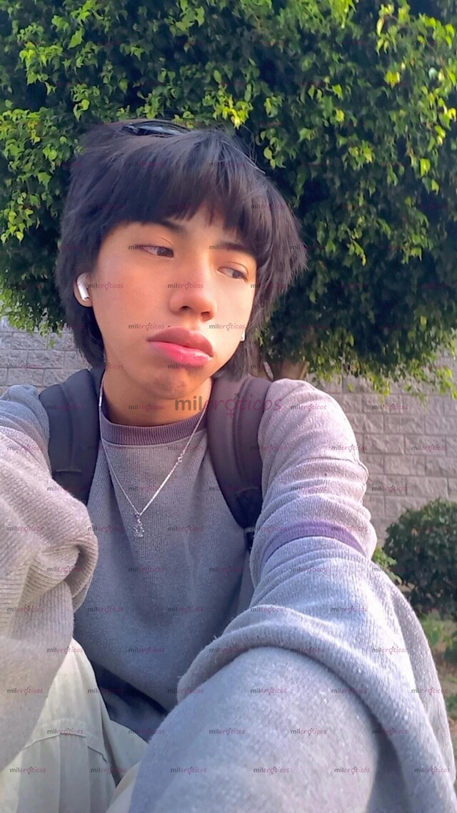 SOY CRY TENGO 19 AÑOS ME GUSTA SER DOMINADO CONTRATA MIS SERVICIOS 3 ...